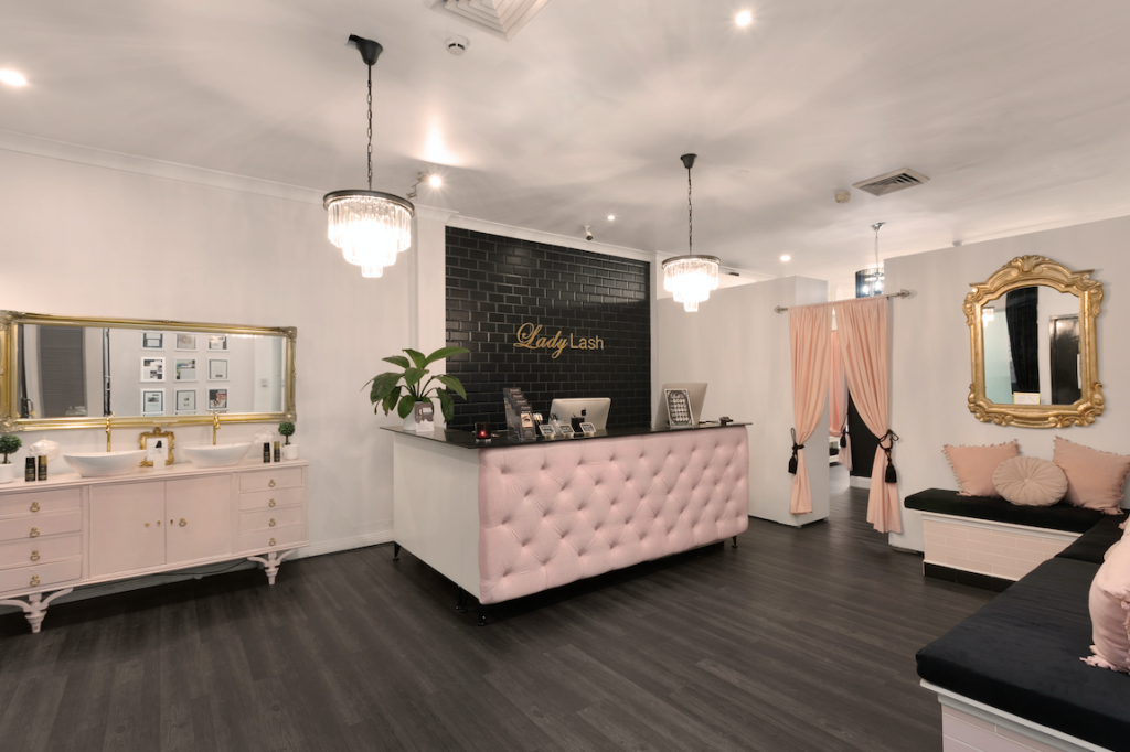 Onyapreneur: Charlotte Creasey, Founder of Lady Lash - Onya Magazine