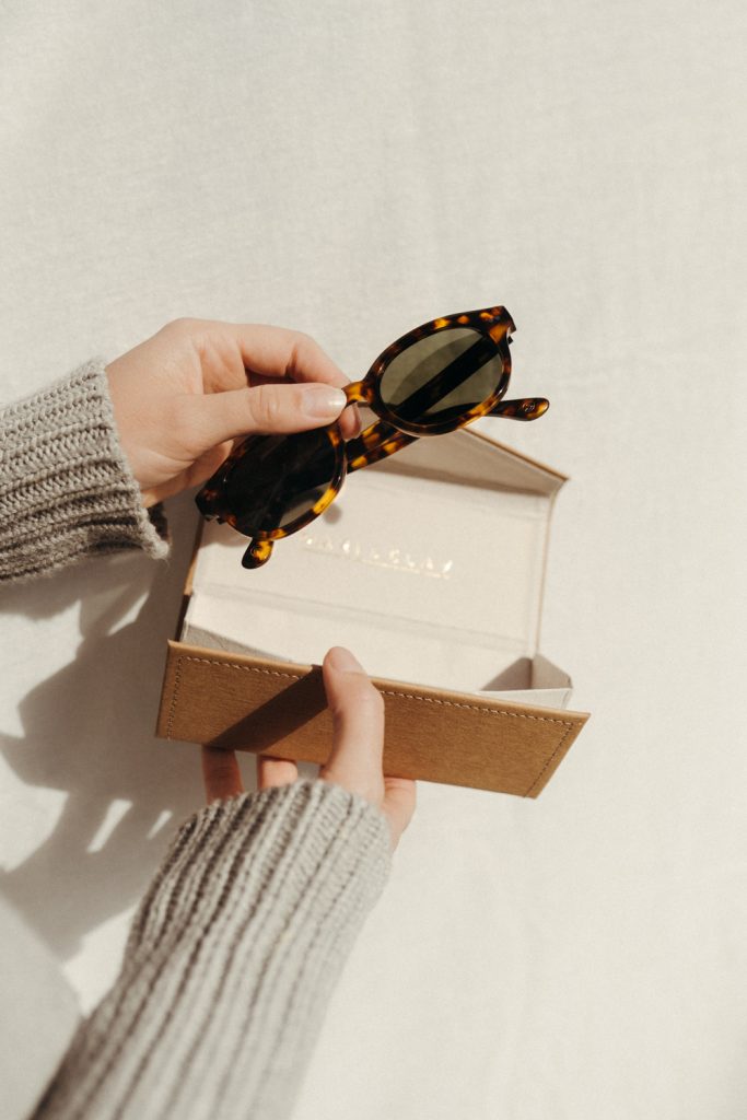 Onyapreneurs: Lauren & John, Co-Founders of Mari & Clay - Onya Magazine