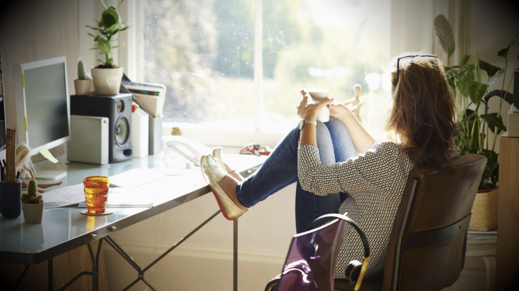 Adapting To Your Remote Working Lifestyle - Onya Magazine