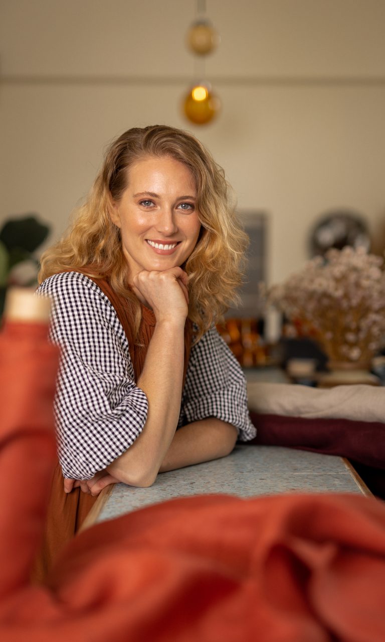 Onyapreneur: Molly Kent, Founder Of Day Seven - Onya Magazine