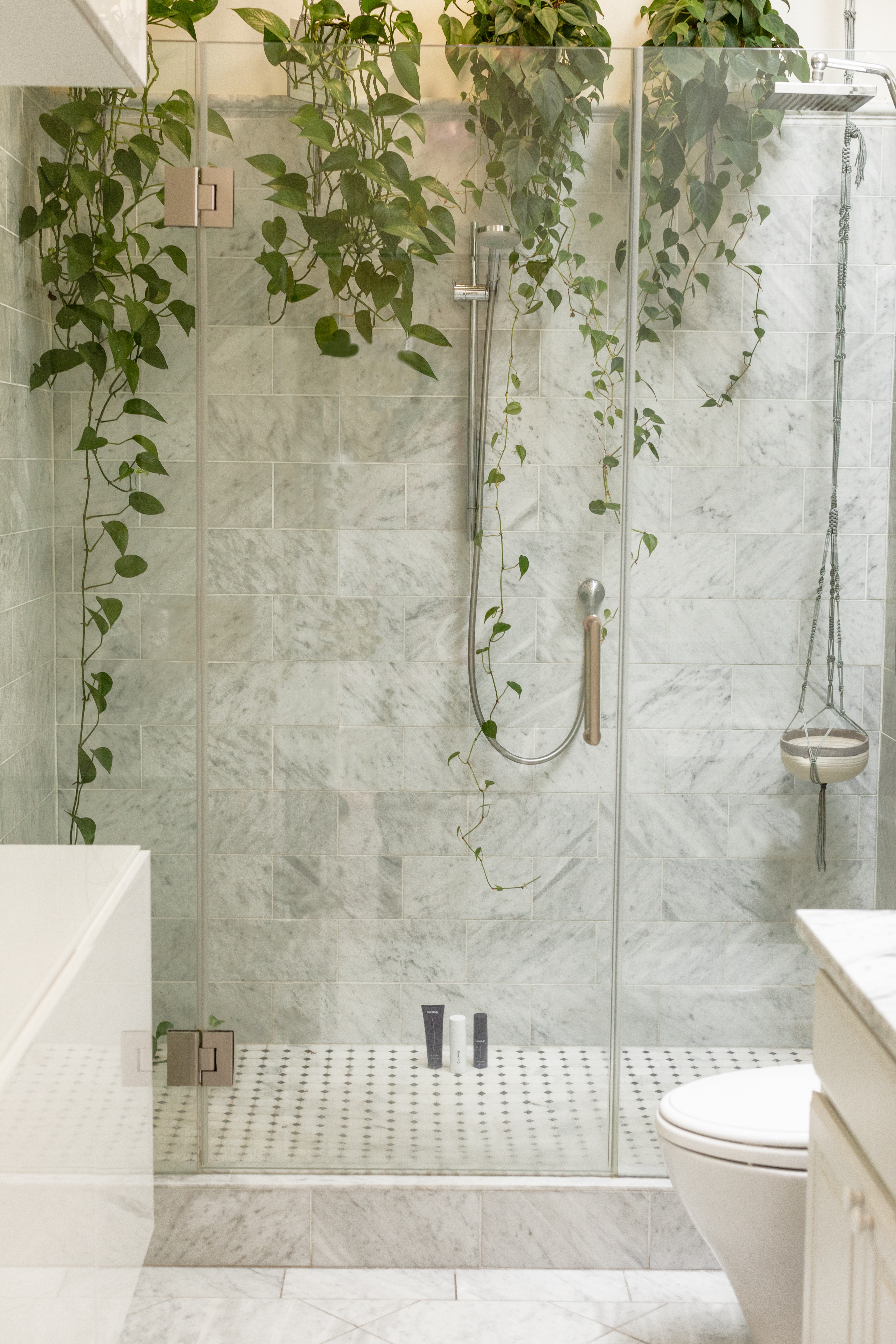 An Ultimate Guide To Shower Including The Answers To Most Frequently ...