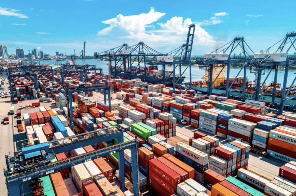 Disaster Relief: The Role Of Shipping Containers For Hire In Australia ...