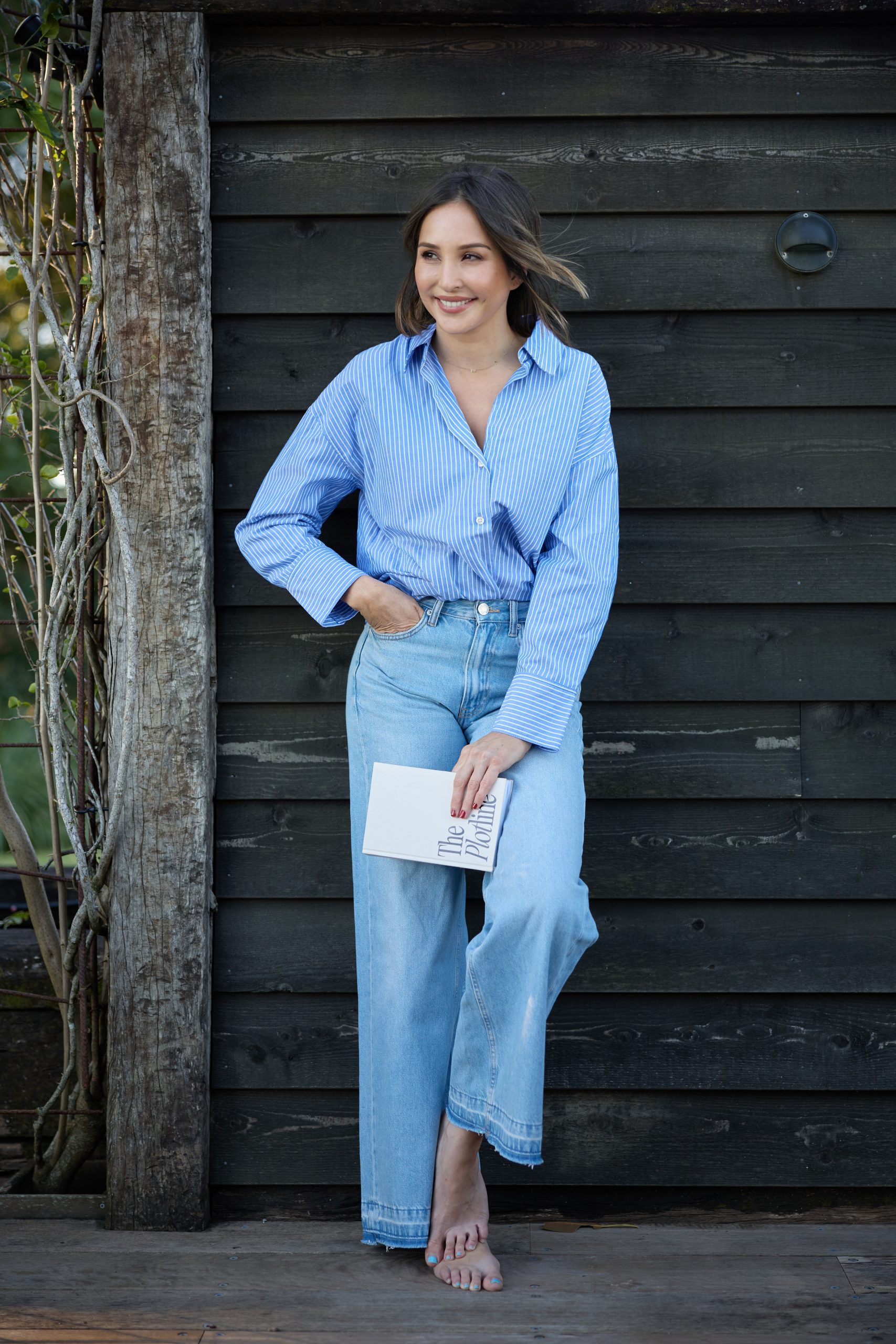 Onyapreneur: Meghan McTavish, Founder of The Plotline© - Onya Magazine